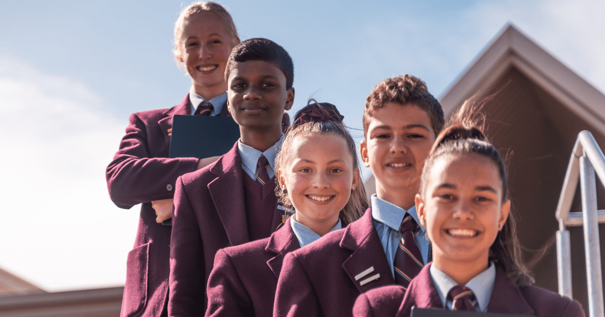 Contact | Cardijn College